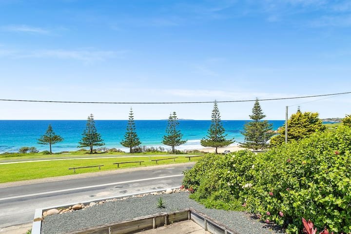 Downstairs Apartment By The Ocean - Narooma