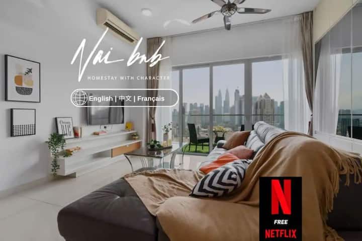 Chic 3-bedroom With Klcc View And Infinity Pool - Kuala Lumpur