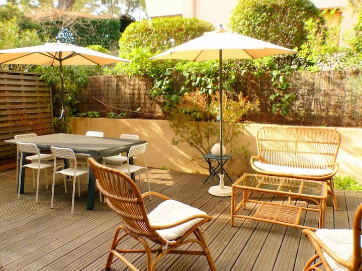 Cocon Spacieux Avec Beau Jardin, Proche De La Mer - Saint-Cyr-sur-Mer
