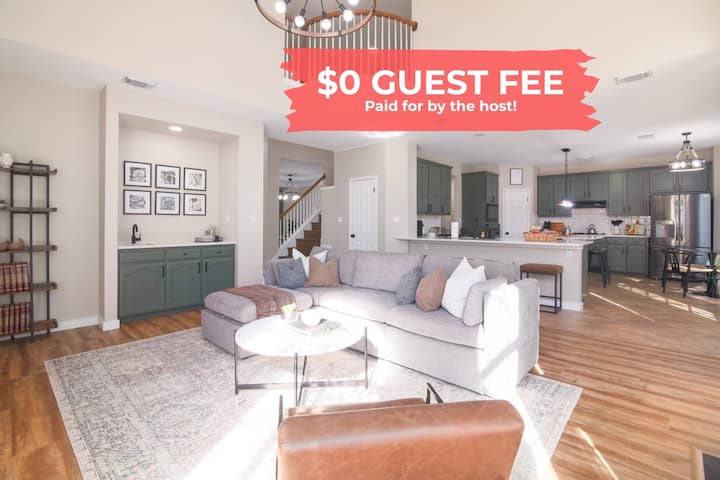 Hestia: Spacious Cedar Park Luxe Retreat - Leander, TX