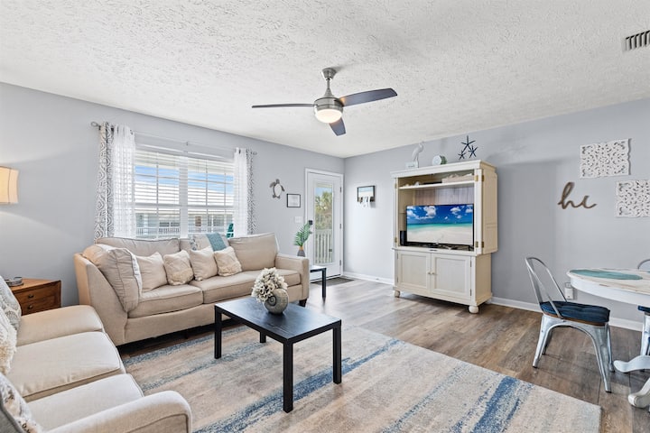 3 Min Walk To Beach • Resort Pool • West Pcb - Panama City Beach, FL