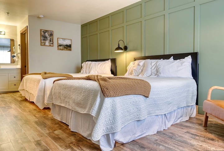 New Room By Silver Dollar City + Shuttle + Pool - Coney Island, MO