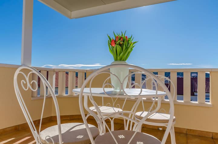 Appartement Kiwi (98981-a2) - Trogir