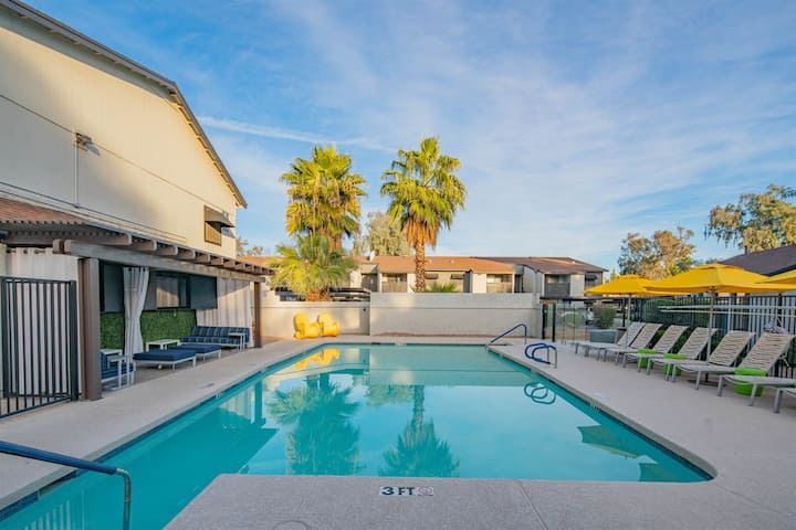 Explore | King Beds • Pool•free Parking•prime Spot - Phoenix, AZ