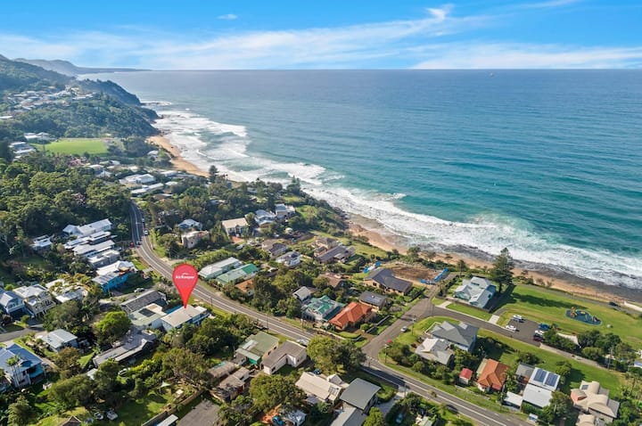 Stunning Coastal Home Views 1 Hour From Sydney - Stanwell Park