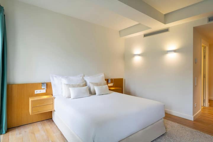 Hôtel De Cavoye - Superior Room - Fontainebleau