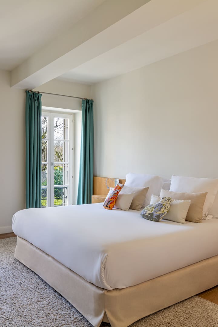 Hôtel De Cavoye - Superior Room - Fontainebleau