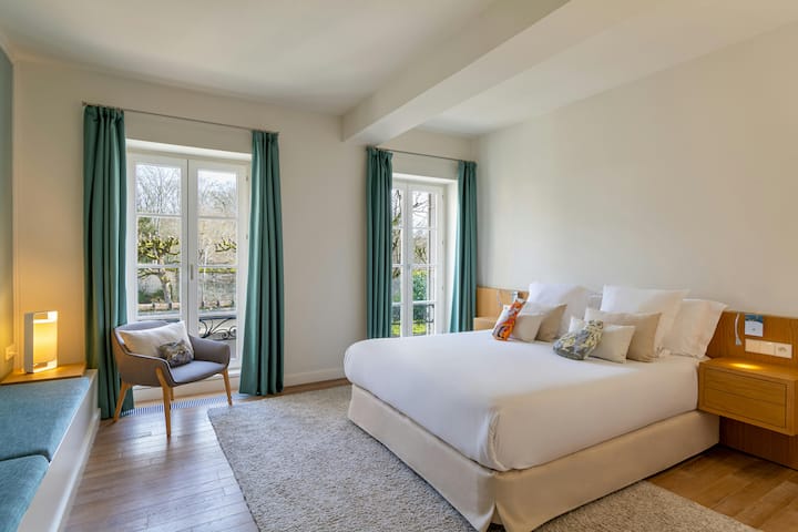 Hôtel De Cavoye - Superior Room With Terrace - Fontainebleau