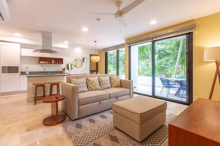 Anah Village Near Akumal | Pool, Spa & Gym Access - Akumal