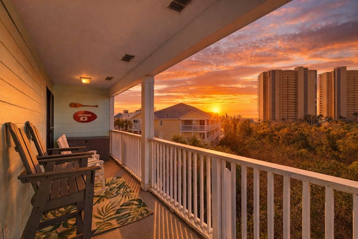 3 Min To Sand In Toes • Pool • Quiet West Pcb - Panama City Beach, FL