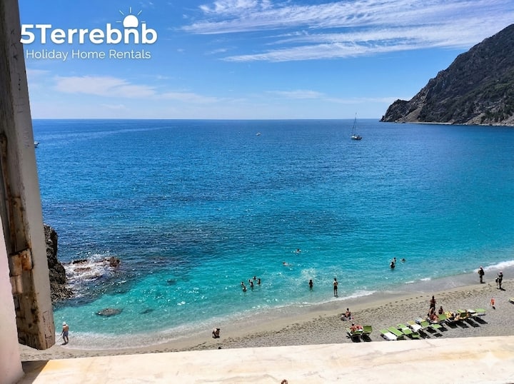 Solemare - The Windows On The Sea Of Cinque Terre - Monterosso al Mare