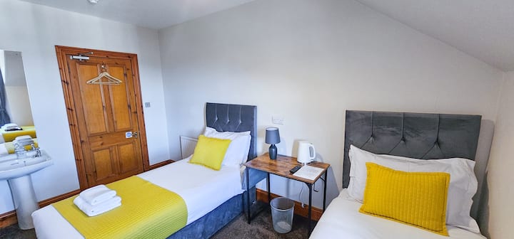 Mystayinn Melrose Villa Room 6 - Beauly