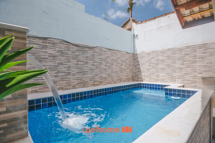 Casa Em Itanhaém Com Piscina A 5 Minutos Da Praia - Peruíbe