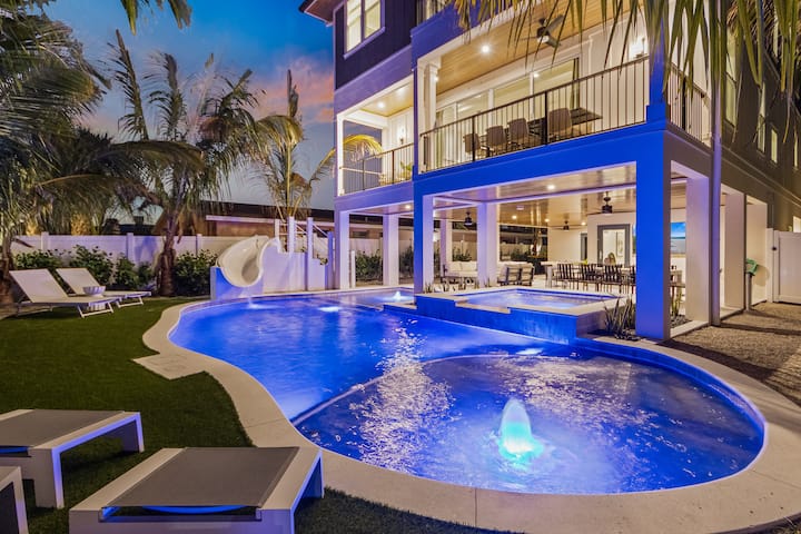 New Home With Pool, Spa, Waterslide - Seascape - サラソータ, FL