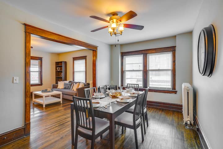 Cozy Minneapolis Apartment, 1 Mi To Downtown! - Minneapolis, MN