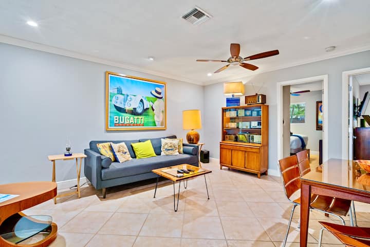 Wilton Manors 2br Charm! Walk To The Drive - Wilton Manors, FL