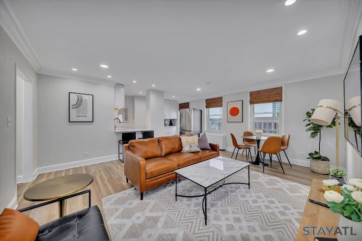 Beautiful 14th Floor Condo W Private Balcony View - Atlanta, GA
