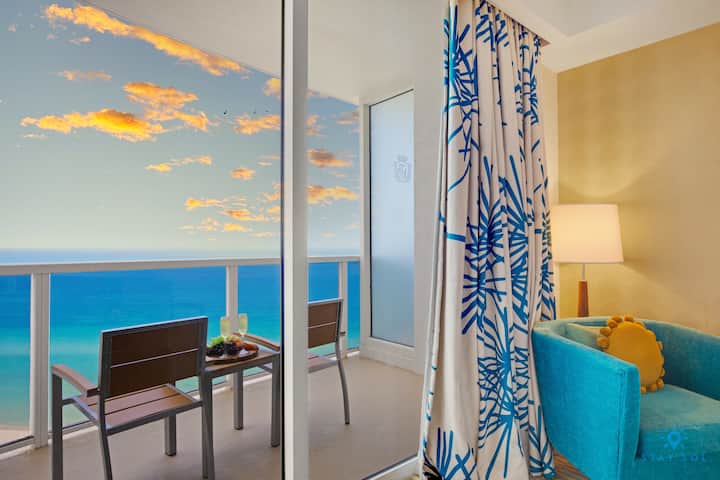 Sunny Isles Studio|resort Amenities|amazing Pool - Sunny Isles Beach, FL