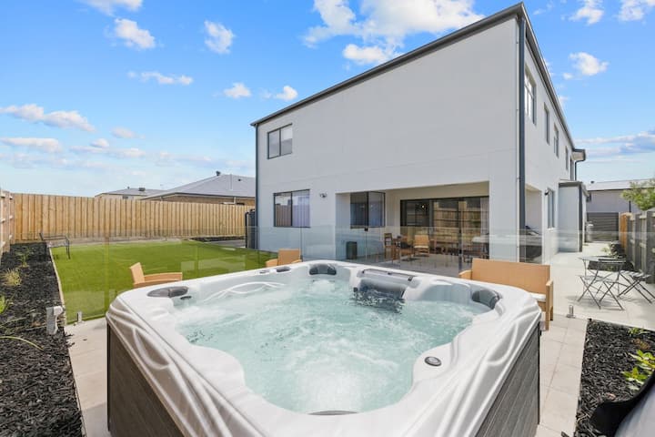 Paterson Retreat - San Remo