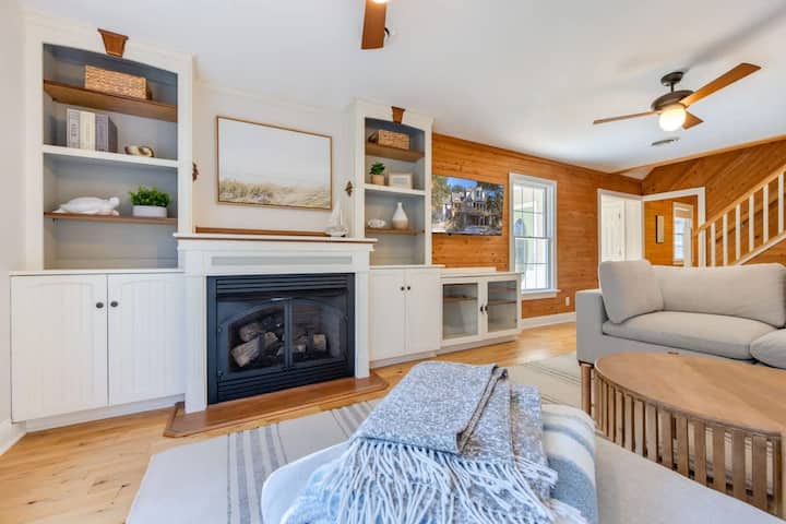 5min Walk To Beach And Saltwater Pool! - Duck, NC