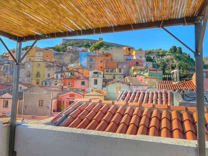 House With A Dream Panoramic Terrace - Bosa