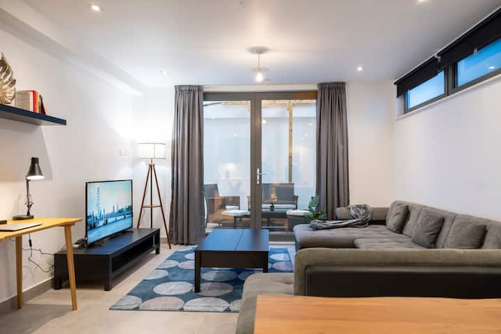 Apt Avec Terrasse Privée Près De Hampstead Heath - London