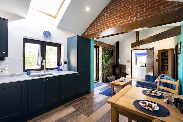 Farm Elegance At Lottie's Lodge - Weston-super-Mare
