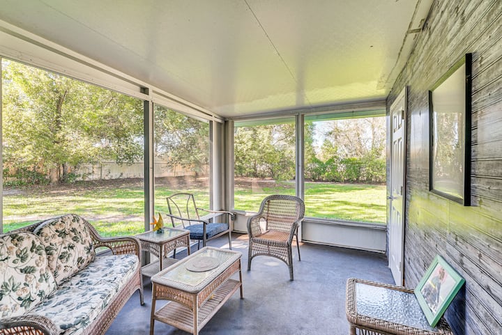 Spring Hill Home - 3 Mi To Weeki Wachee Springs! - Spring Hill, FL