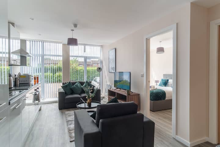 Bright & Modern 1 Bed Apartment In Manchester - Salford