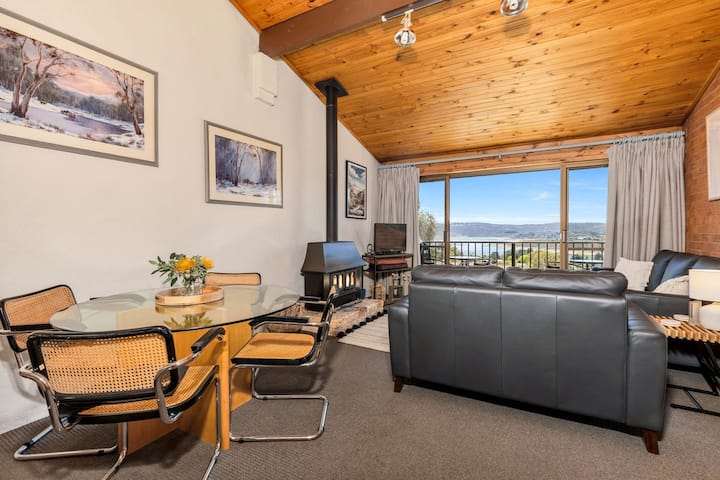 Charming 2br Townhouse L Lake Views L Air-con - Jindabyne