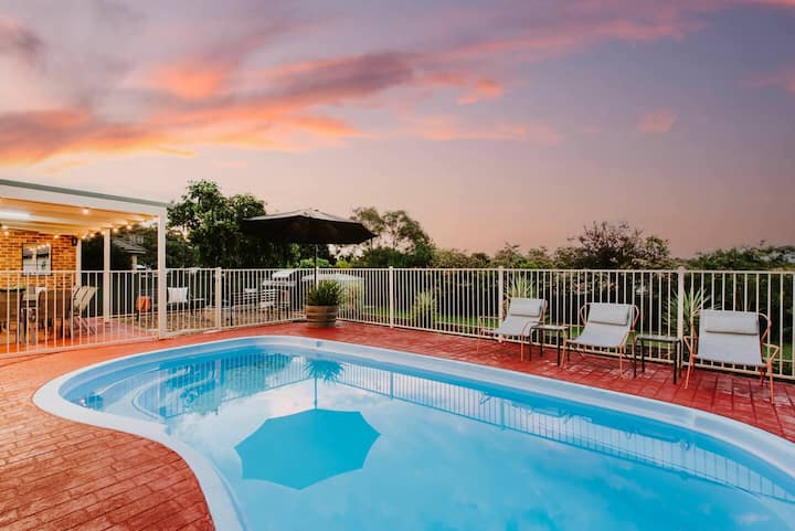 Macquarie Manor—experience Grand Country Living - Mudgee