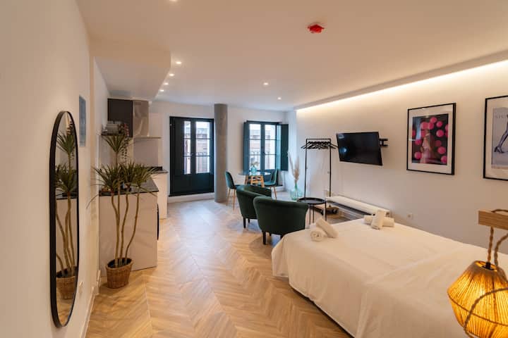 Loft C/correos 4, Centro De Valladolid - Valladolid, España