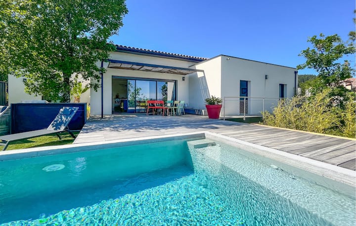 4 Bedroom Stunning Home In Mercuer - Aubenas