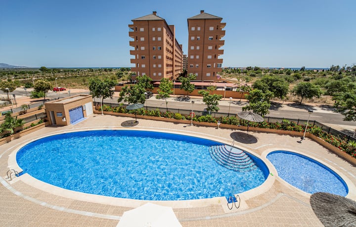 Awesome Apartment In Torre La Sal - Cabanes