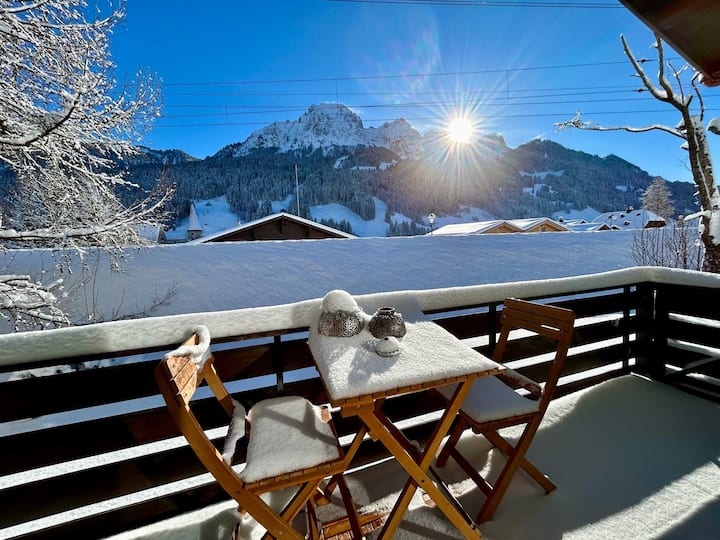 Authentic Mountain Chalet In Rougemont - Saanen