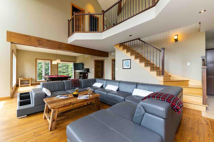 Chalet 66: Vues Superbes, Spa & Salle De Jeux - Charlevoix Regional County Municipality