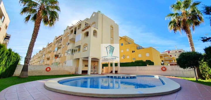 Apartamento A 150 Mts De La Playa, A 500 Mts Denia - Dénia