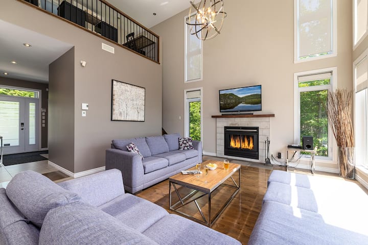 Phoenix 75: Spa, Foyers & Table De Billard - Charlevoix