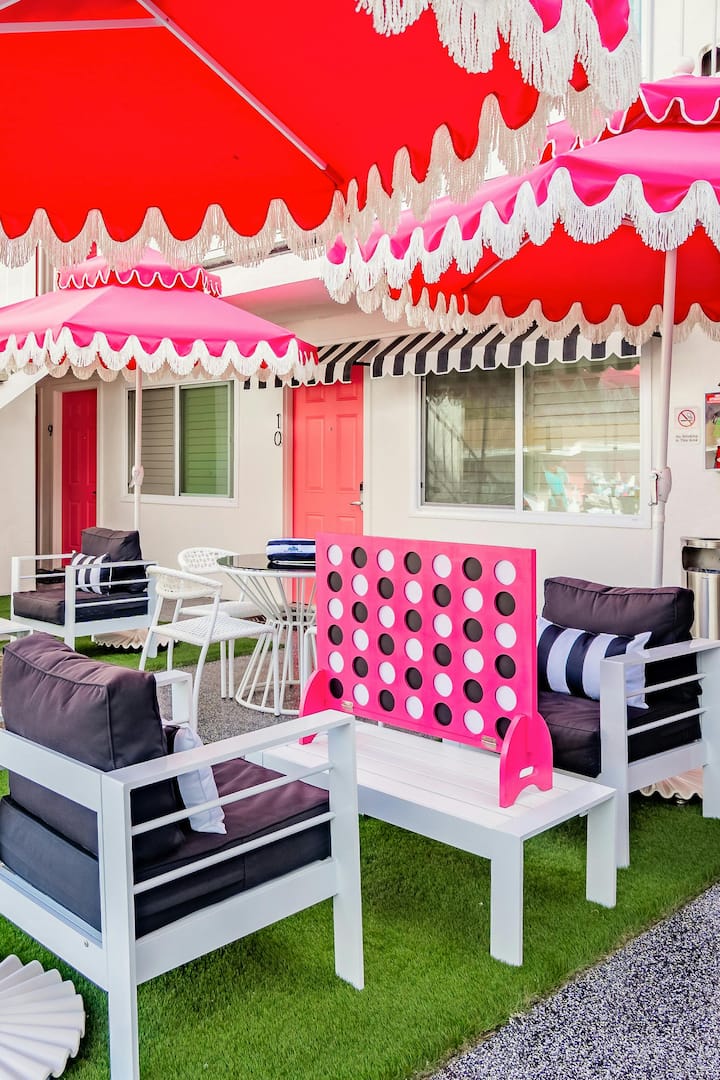 Low-key Digs Steps From The Beach - Santa Monica