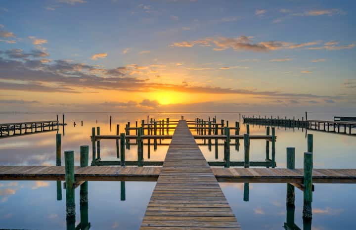 Balcony W/ Bay View, Pool+boat Dock | Fat Flounder - North Padre Island, TX