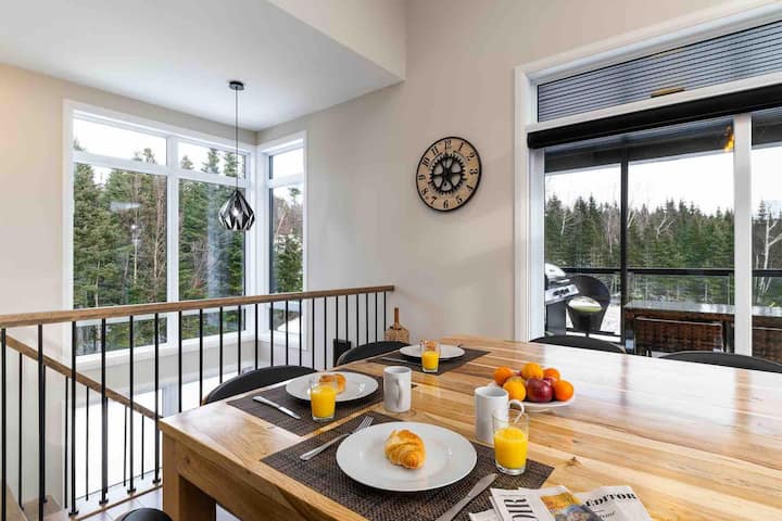 Chalet Bleu 6 : Vue Montagnes, Spa, Animaux, Jeux - Le Massif de Charlevoix