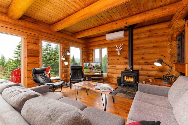 Chalet Bois Rond 10: Spa & Foyer En Bois - Charlevoix