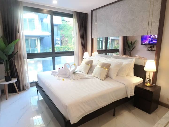 B404- Appartement 1 Chambre Avec Vue Sur La Piscin - Ao Nang