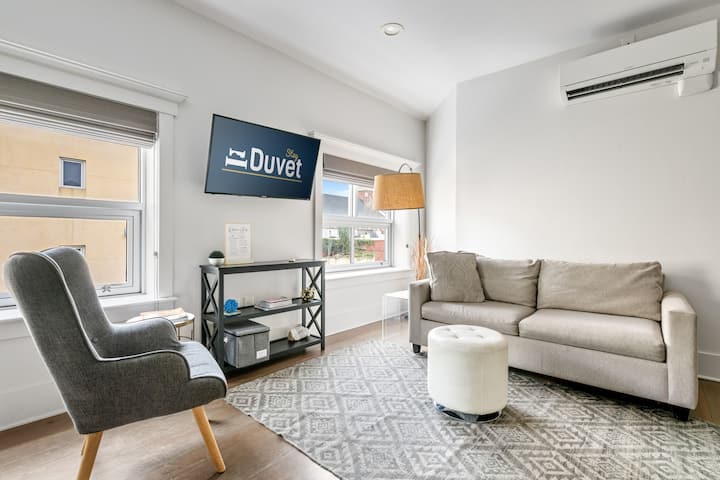 The Trifecta At 493 - 3 Suites - On King! - Charleston