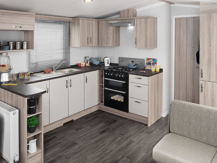 Riverside Essential Clover Caravan (3) - Wooler