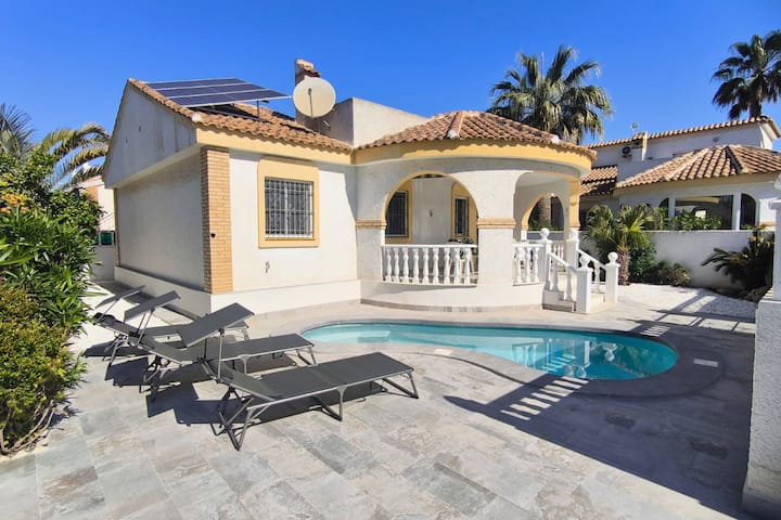 Casa Limonero By Rental Hero - Los Alcázares