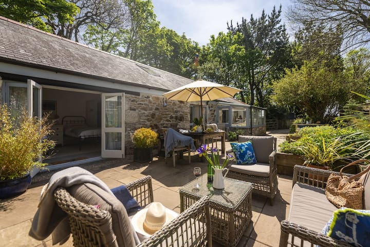 Rosehendra - Marazion