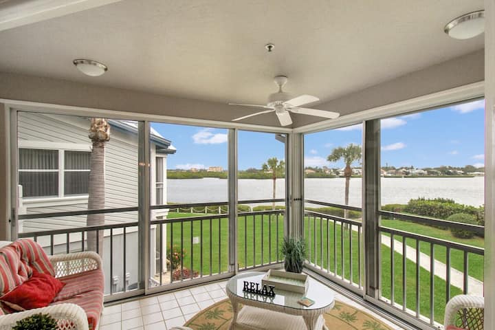 Bayfront Condo The Heart Of Siesta Key - Gbb 1366 - Siesta Key, FL