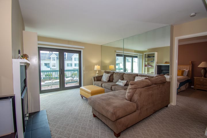 605 New Haven - Golf Cart & Resort Access Included - Harbor Island, SC