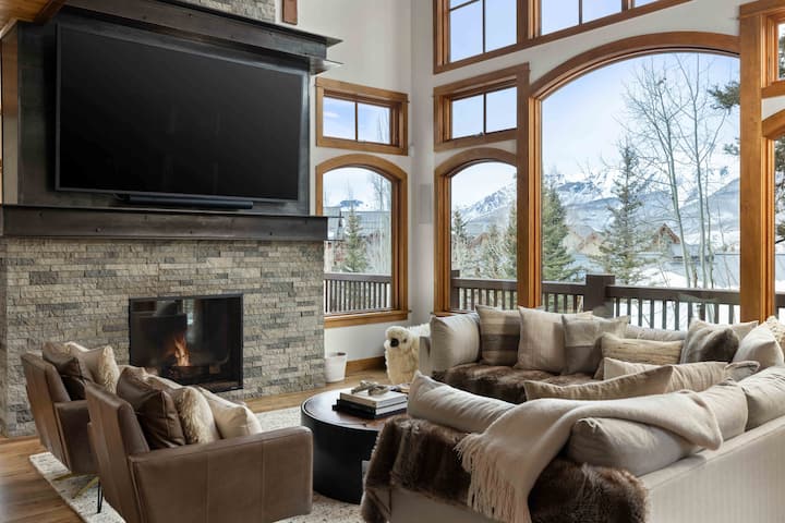 Steps To Ski And Gondola, Hot Tub | By Invitedhome - Telluride, CO